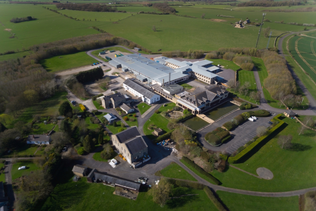 BNP Paribas and Carter Jonas appointed on sale of Caterham F1 site ...