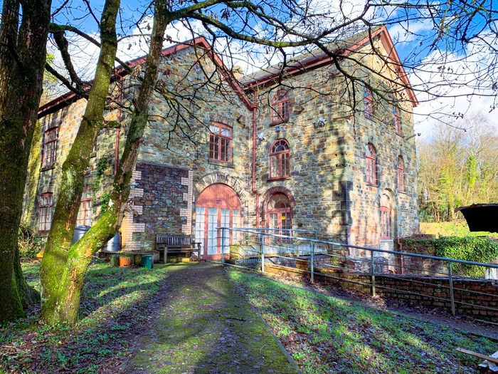 Engine House 1 | Commercial News Media